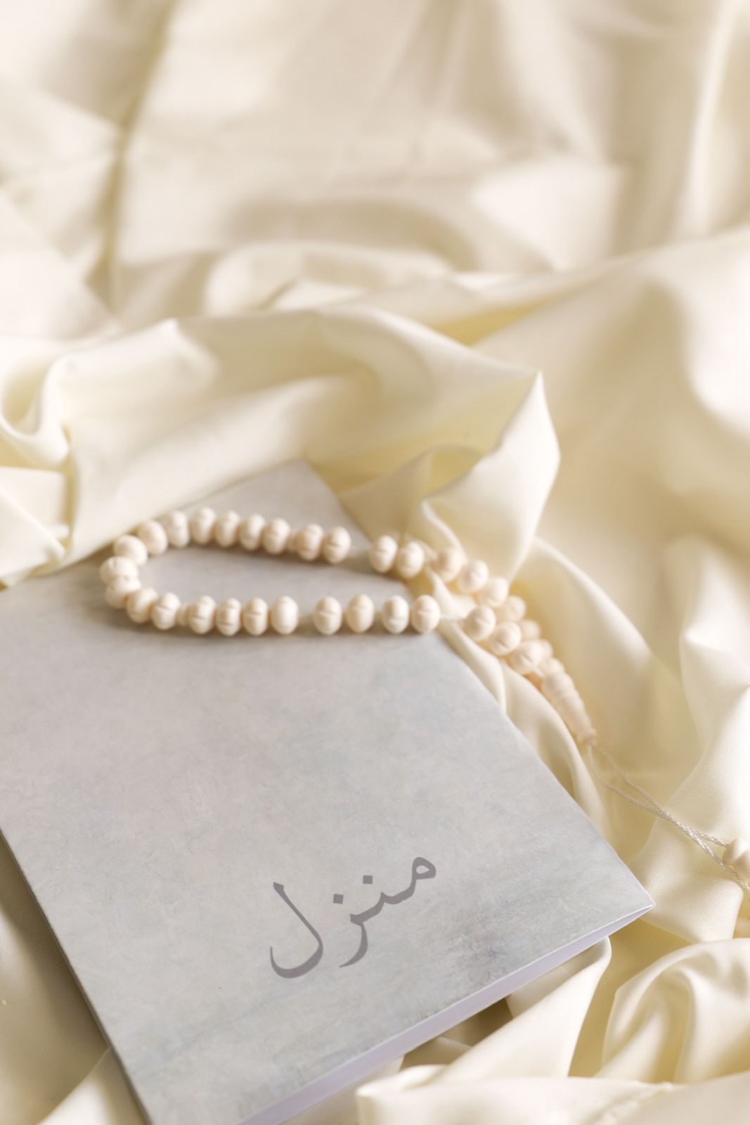 dua books – Folia Creatives